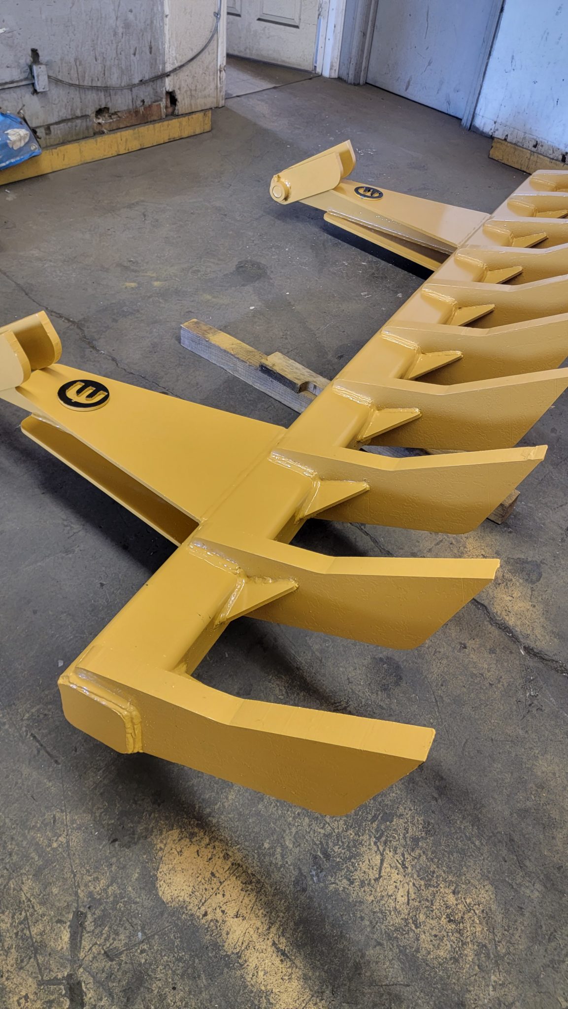 Dozer rake 6 X 6 – EARAKE - East Attachments