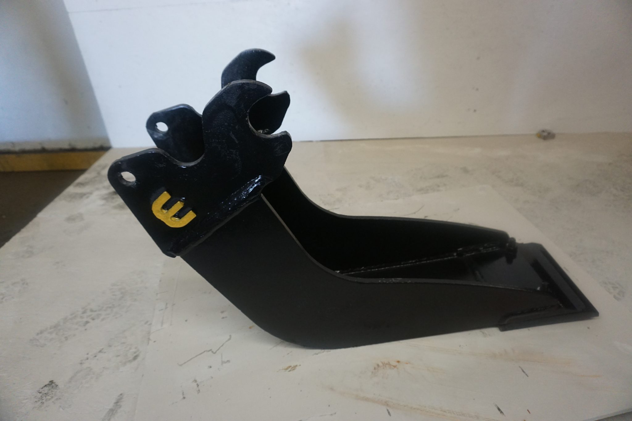 EA Cribbing bucket 0609 - East Attachments